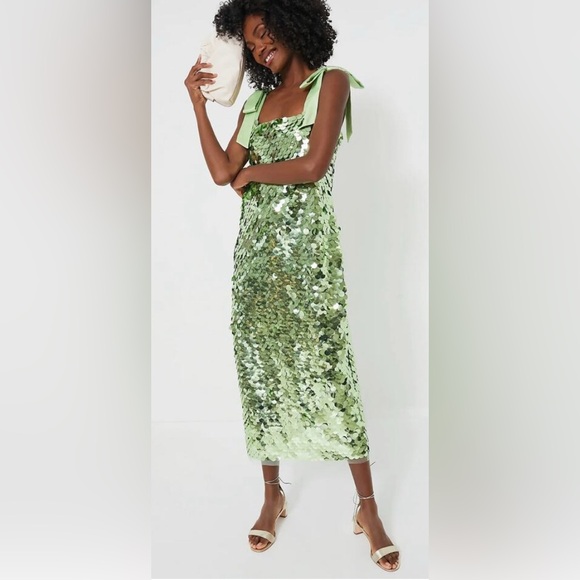 Tuckernuck | Dresses | Tuckernuck Green Square Neck Sundress Midi ...